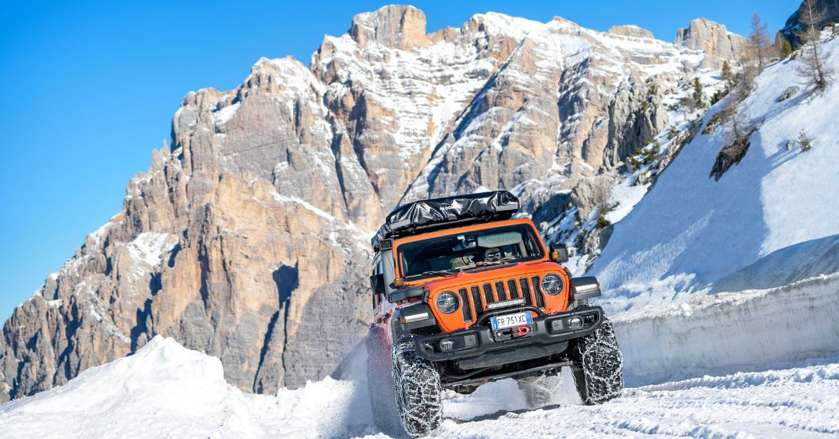 Offroad vehicles: Consumer or Professional snow chains? - König